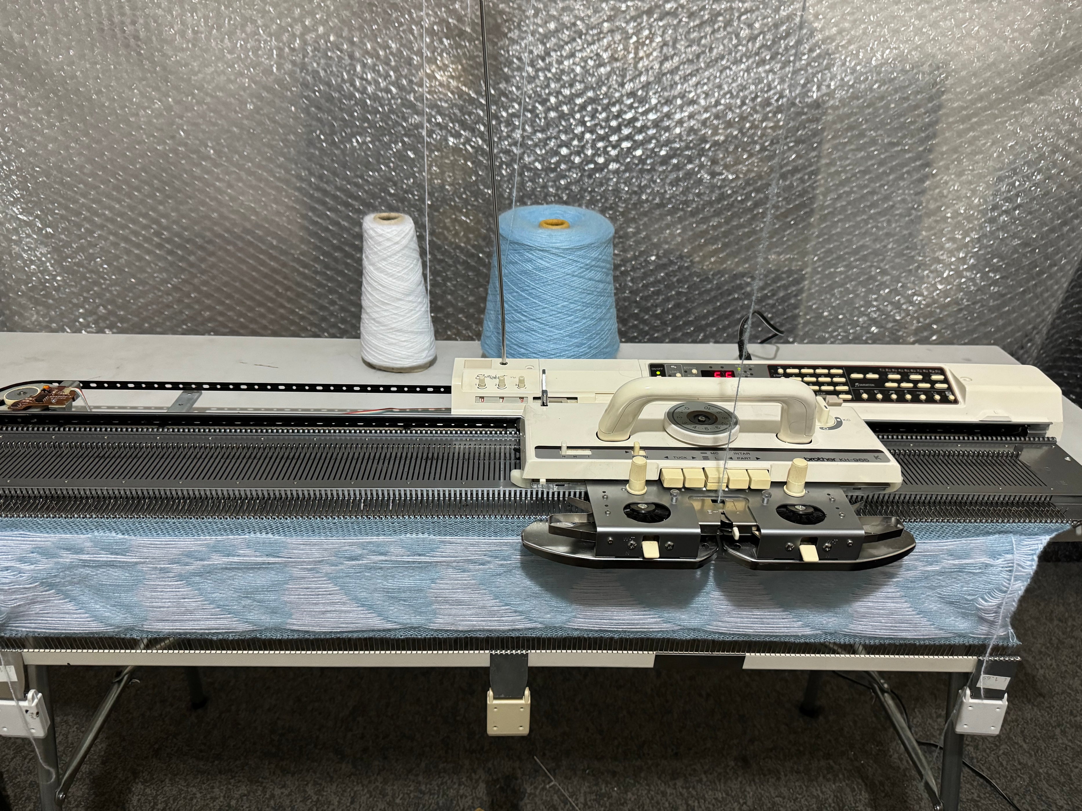 Brother electronic knitting machine kh965 reconditioned — machine4u